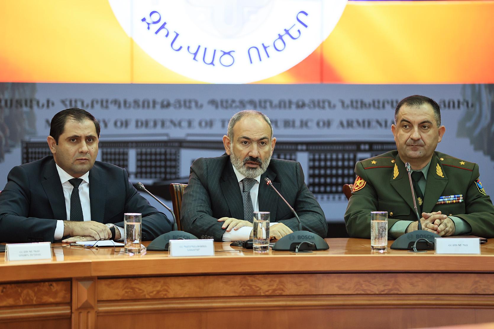 Prime Minister Pashinyan introduced newly appointed Chief of General ...