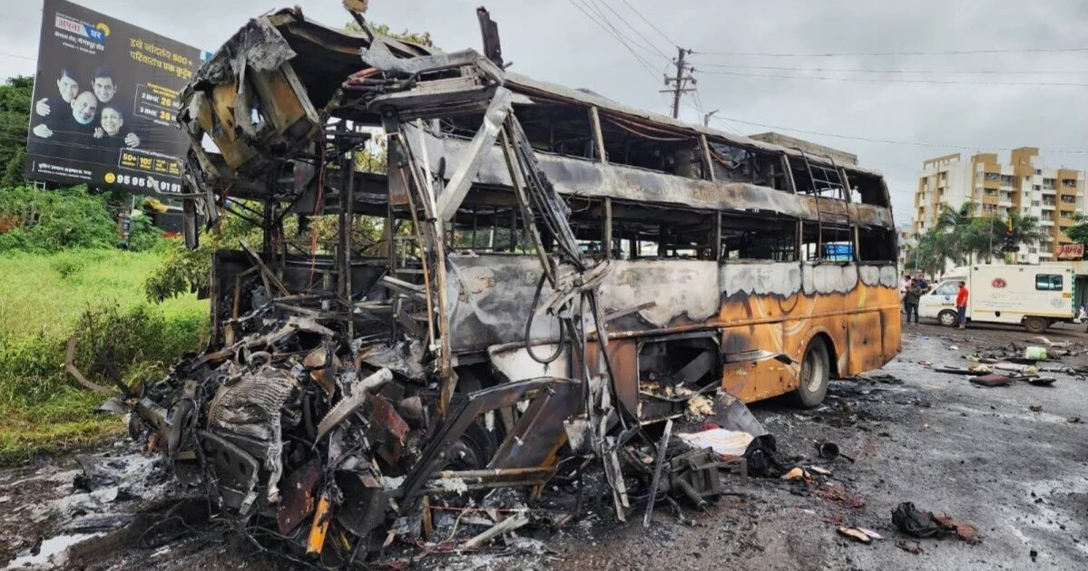 Bus catches fire in west India, killing 12 and injuring 43