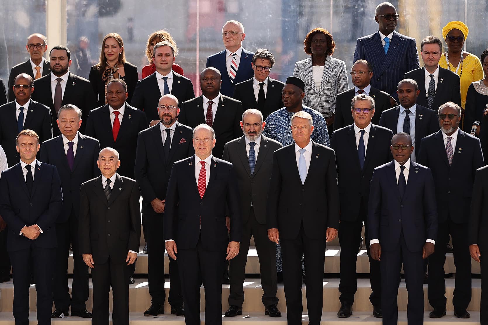 Francophonie Summit officially kicks off