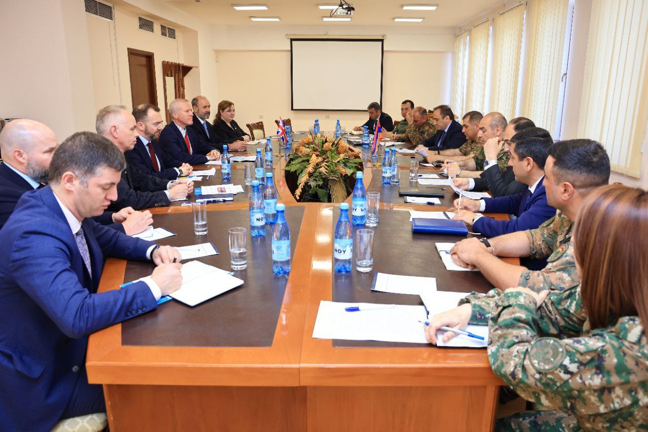 Regular Armenia-United Kingdom defense consultations held at Ministry ...