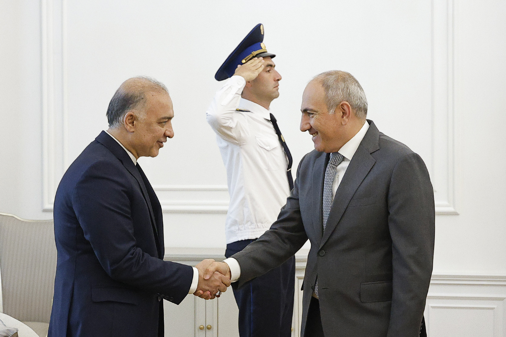 Prime Minister holds farewell meeting with Ambassador of Islamic ...