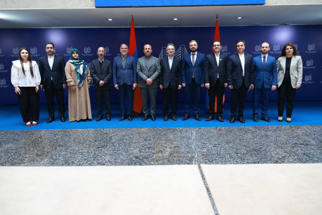 Armenia and Iran have stable and developing dynamic in tourism sector: Papoyan